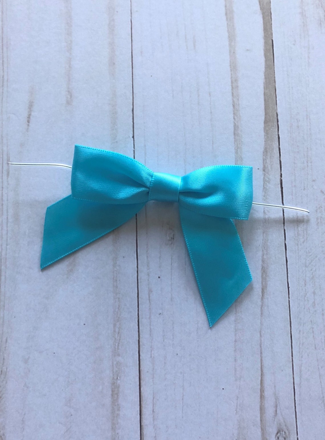 20 Turquoise Satin Bows Bow for Party Favor Boxes Gift Bag | Etsy