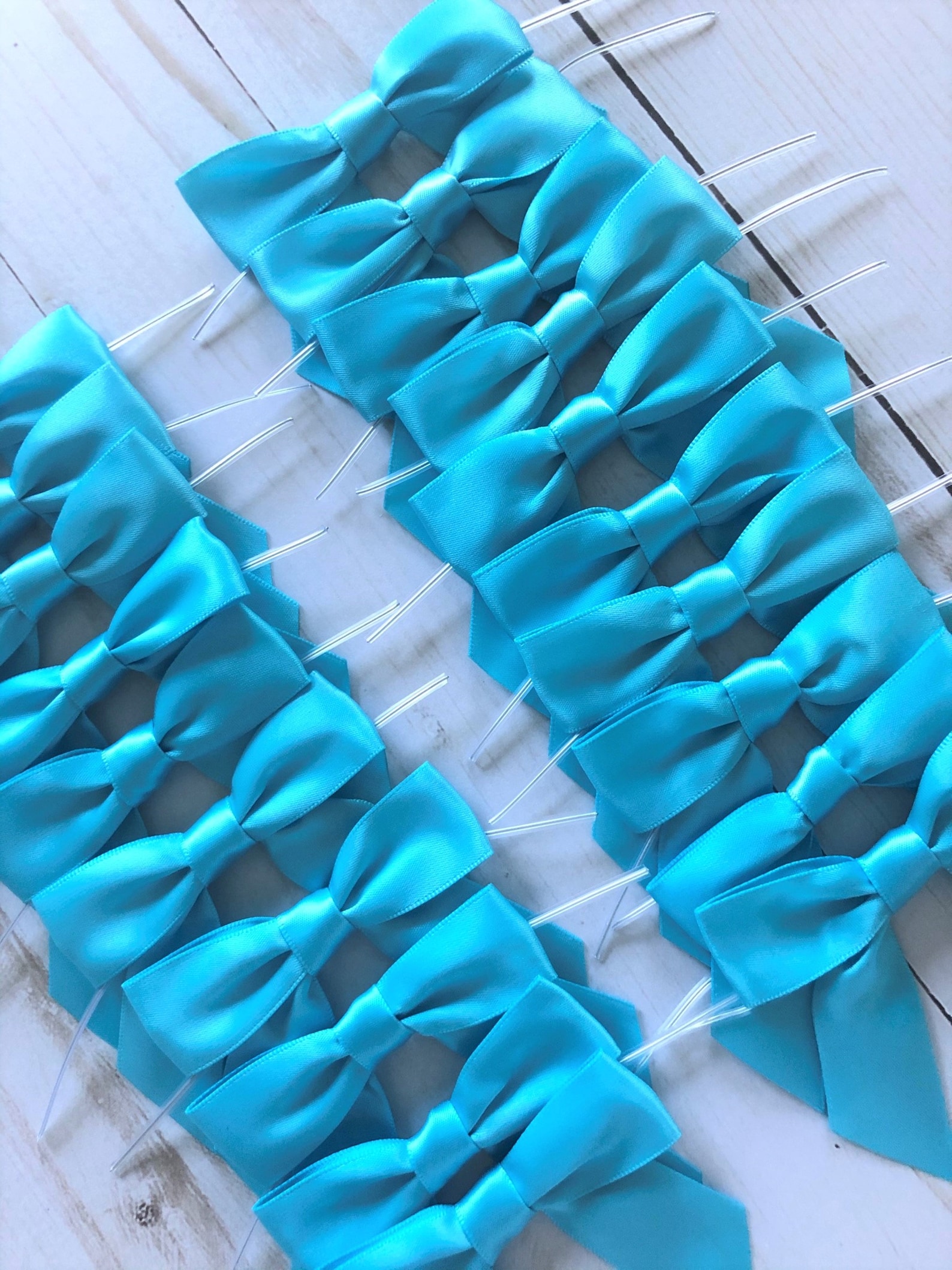 20 Turquoise Satin Bows Bow for Party Favor Boxes Gift Bag | Etsy