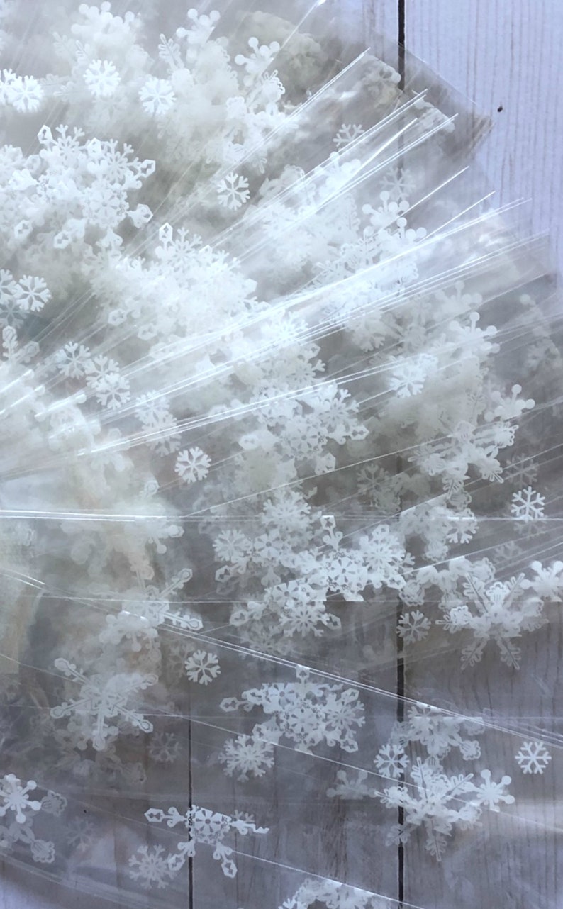 20 Snowflake Party Favor Bags Winter Treat Bags Goodie Bag | Etsy