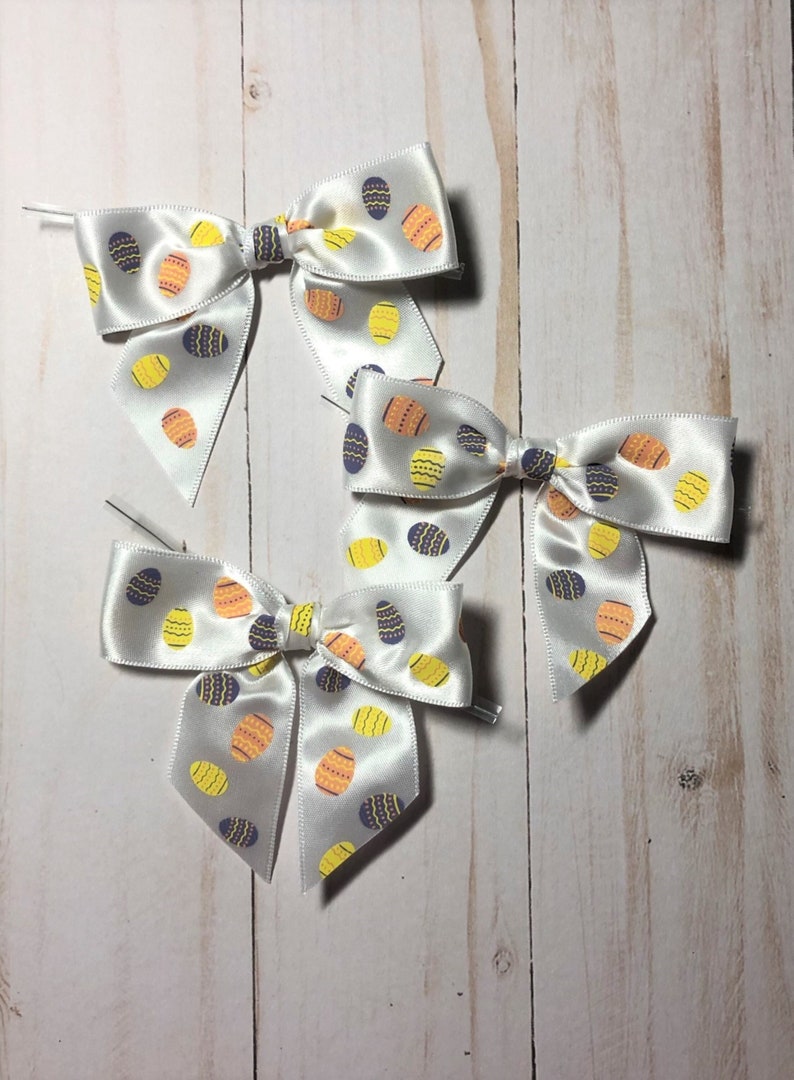 20 Easter Party Favor Bows Easter Egg Pre-tied Satin Bows - Etsy