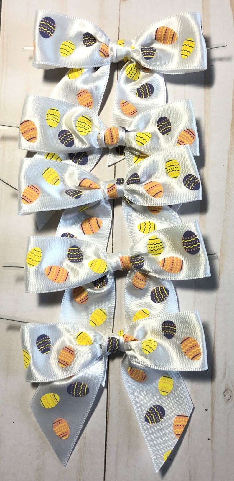 20 Easter Party Favor Bows Easter Egg Pre-tied Satin Bows - Etsy