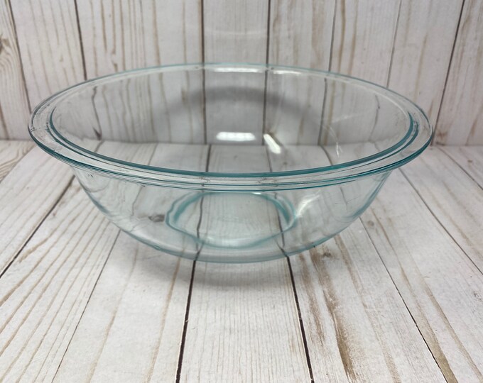 Pyrex Blue Teal Tint Clear Glass Mixing Bowl 2.5 Quart 325 Rimmed ...
