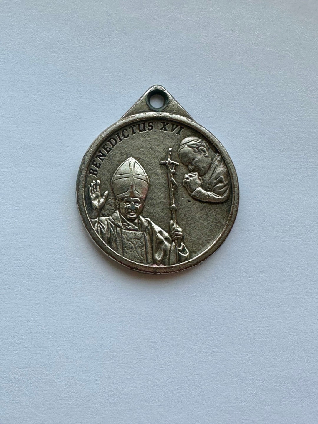 Pope Benedictus Benedict XVI Roma San Pietro Italy Medal / Pendant ...