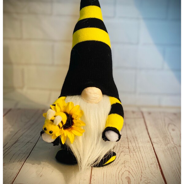 Bumble Bee Gnome - Etsy