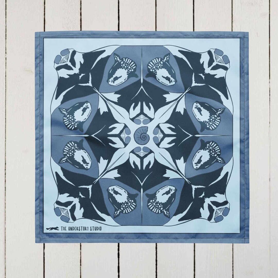 Manta Ray Marine Bandana, Wildlife Fieldwork Bandana, Floral Scarf ...