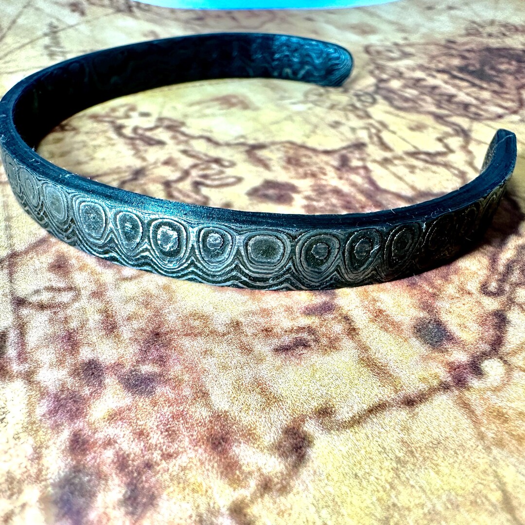 Damascus Steel Bracelet Made of Ladder Pattern Damascus. 7.5 Inches in ...