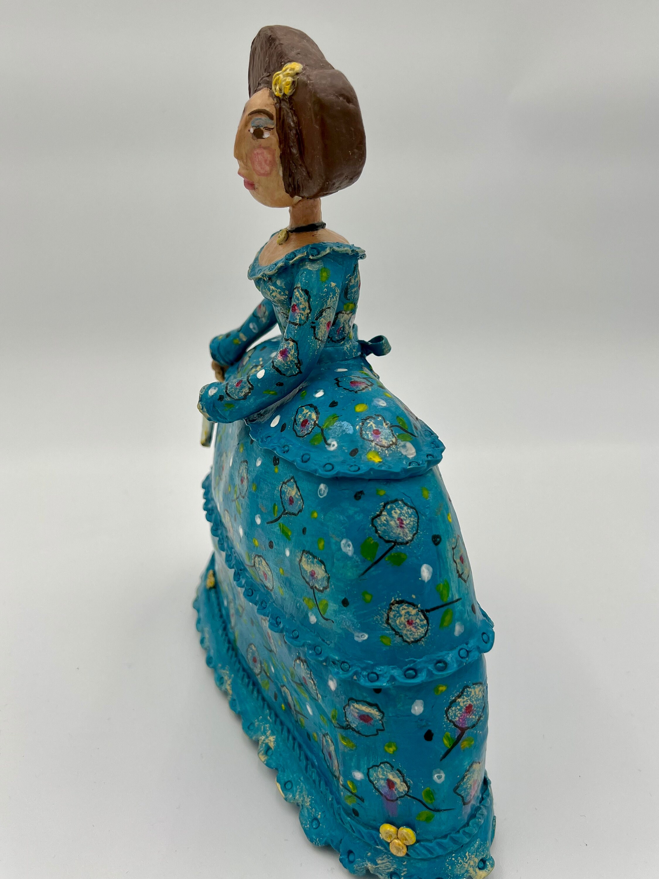 Menina Azul, Pieza única En Papel Maché / Unique Piece Hand-made in ...