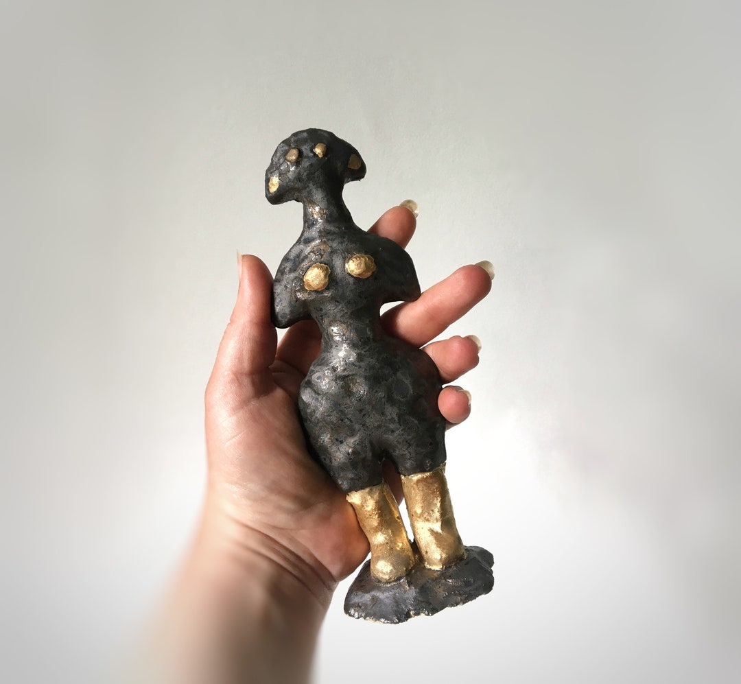 24K Gold-plated Ceramic Venus Sculpture: Primordial Goddess Figure - Etsy