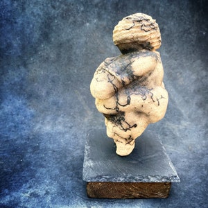 Venus of Willendorf - Paleolithic Goddess. Primordial Goddess Ceramic ...