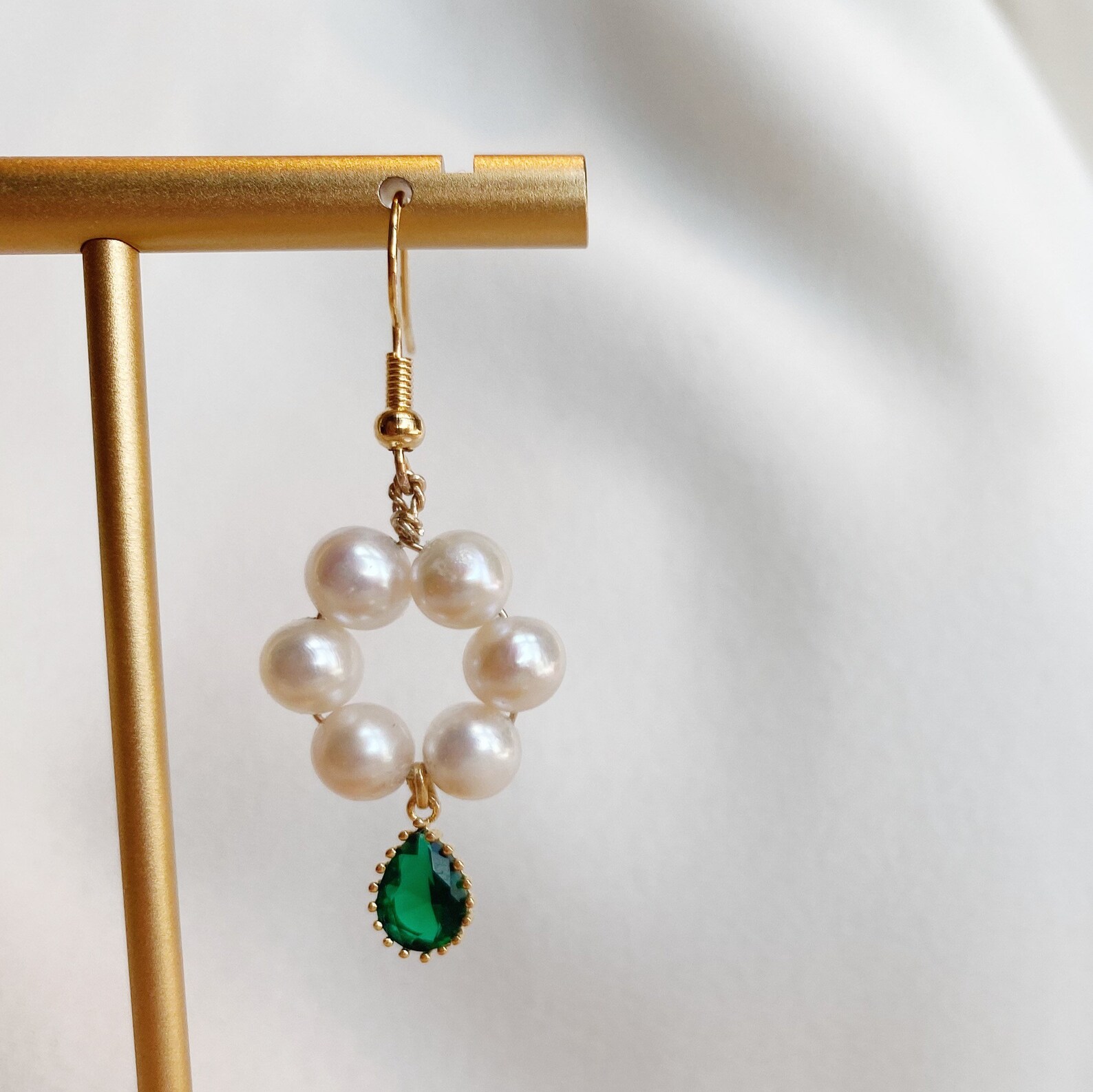 Handmade 18K Gold Wizard OZ Handmade Rhinestone Emarald | Etsy Canada