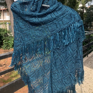 Large Triangular Shawls With Threads. Different Colors Triangular ...