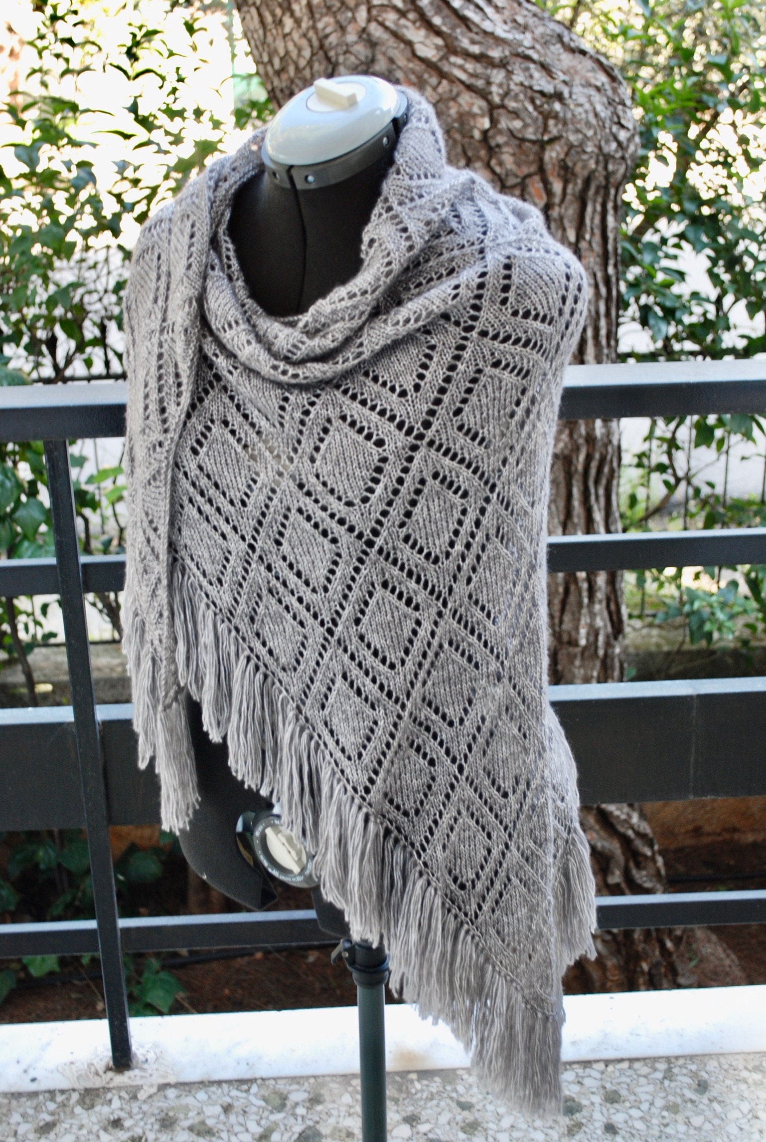 Large Triangular Shawls With Threads. Different Colors Triangular ...