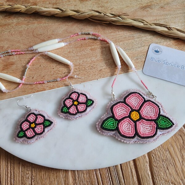 Native Beadwork - Etsy Canada