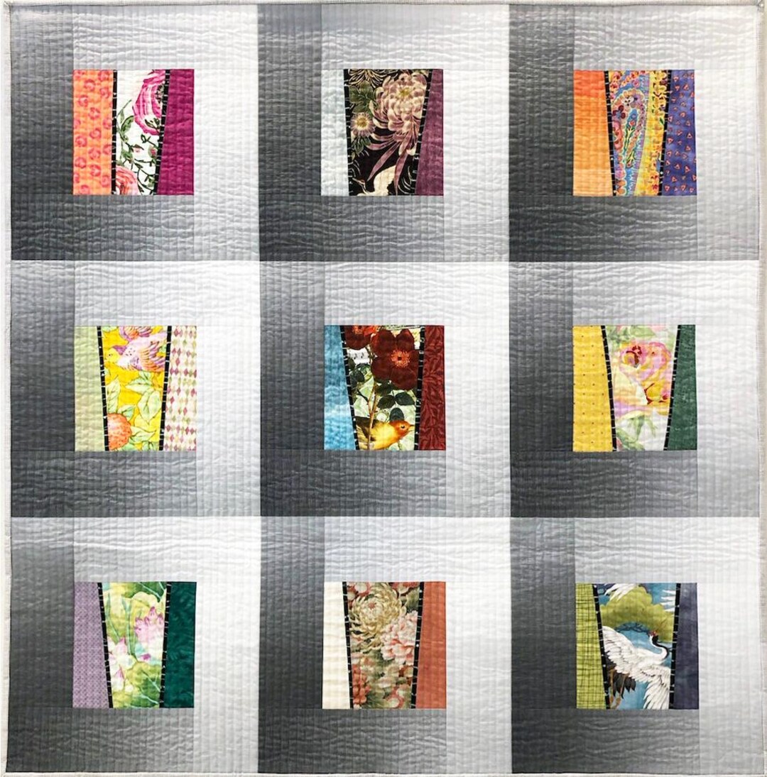 Contemporary Wall Quilt: Swizzle Sticks Pattern, Black & Silver (39 X ...