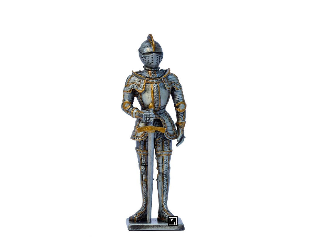 Solid Pewter Knight Statue. Paper Weight Sculpture - Etsy