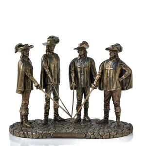 The Three Musketeers Statue Figurine. Les Trois Mousquetaires Statue ...