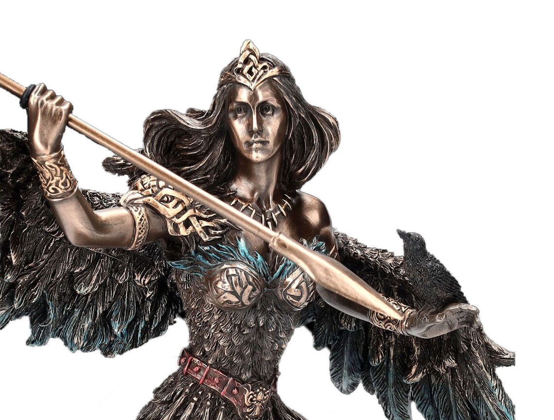 The Morrigan Celtic Phantom Queen Statue - Etsy