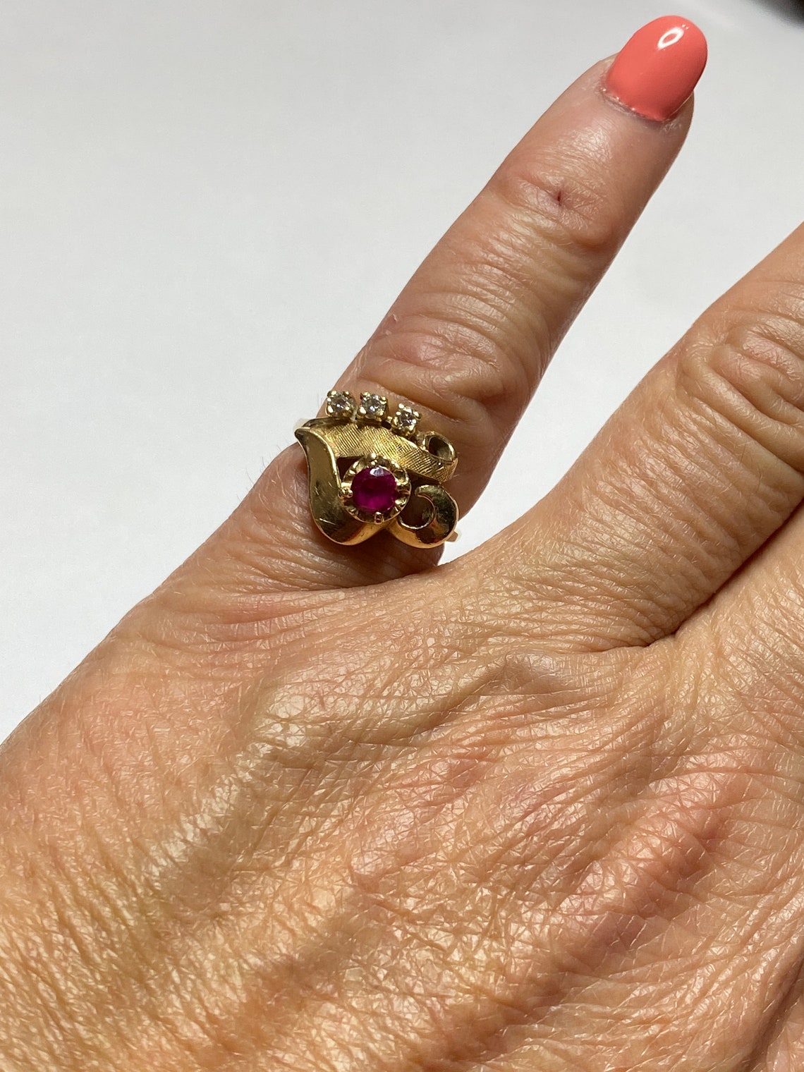 Natural Ruby and Diamond Ring Vintage 1950's 14k Yellow | Etsy