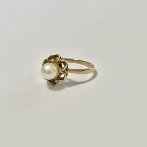 Vintage Cultured Pearl Ring - 10k Yellow Gold Siffari Pearl Ring ...