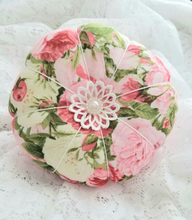 Patchwork Pin Cushion-victorian Floral Pin Cushion-bedroom | Etsy