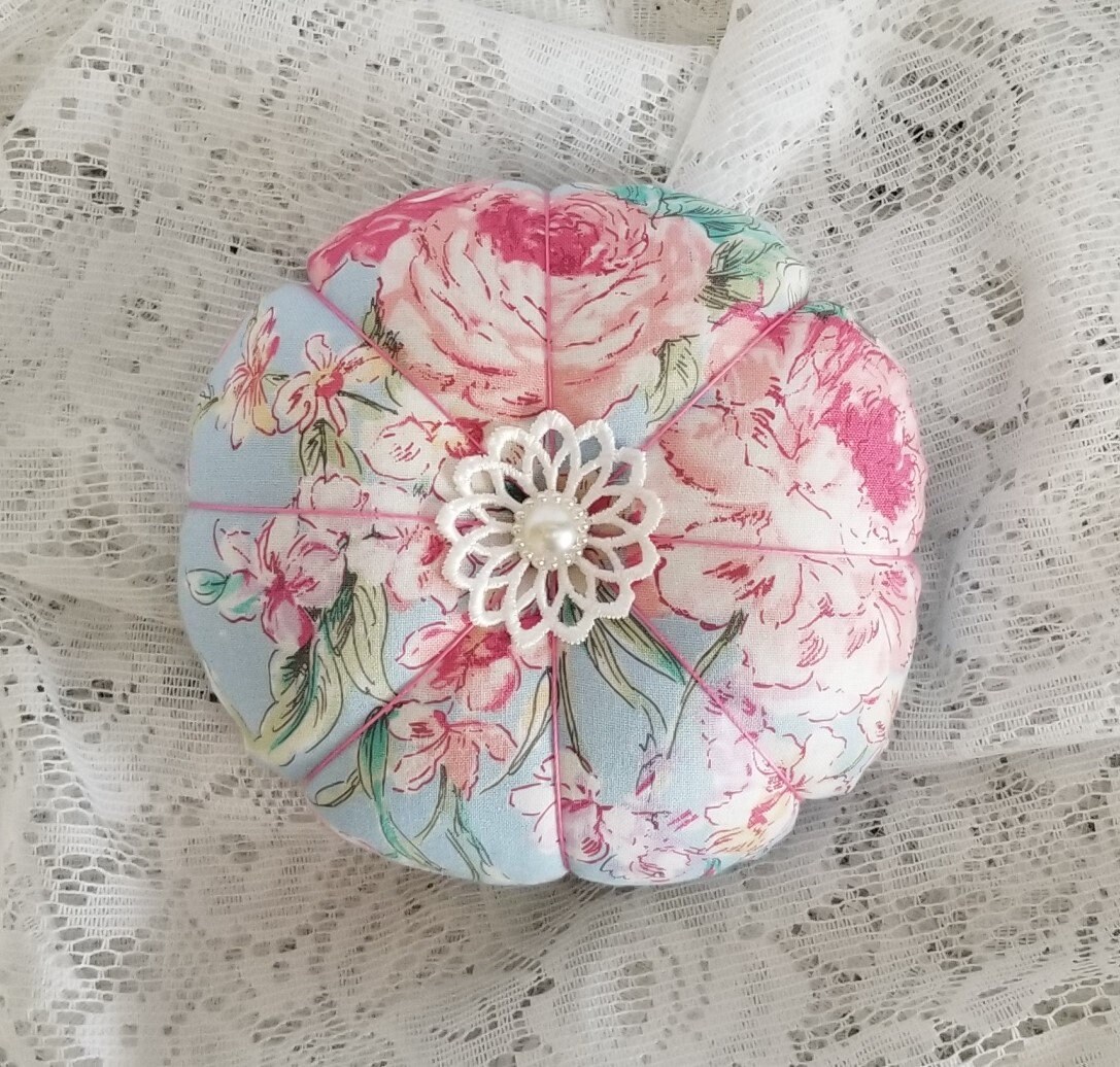 Patchwork Pin Cushion-victorian Floral Pin Cushion-bedroom - Etsy
