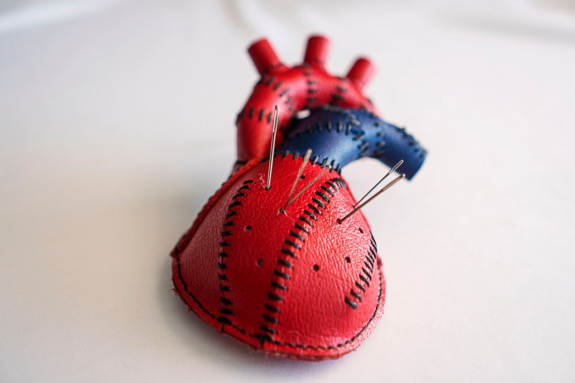 PDF Pattern Leather Anatomical Heart Pin Cushion | Etsy