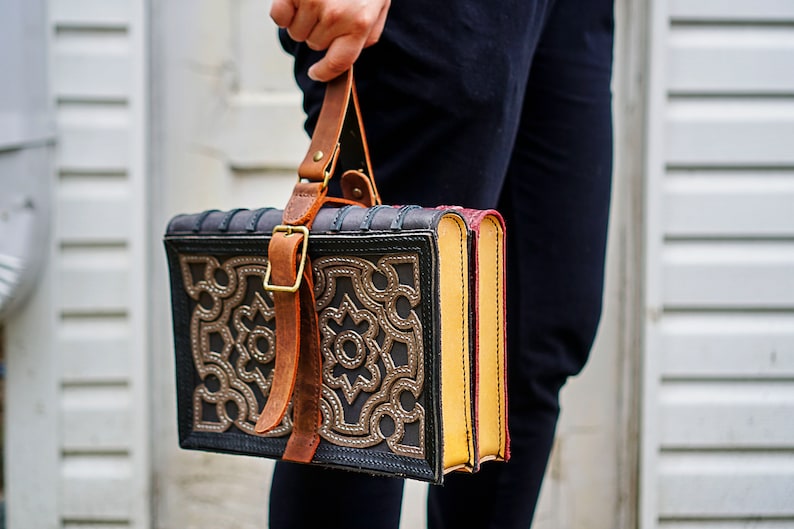 PDF Pattern Leather Book Purse - Etsy