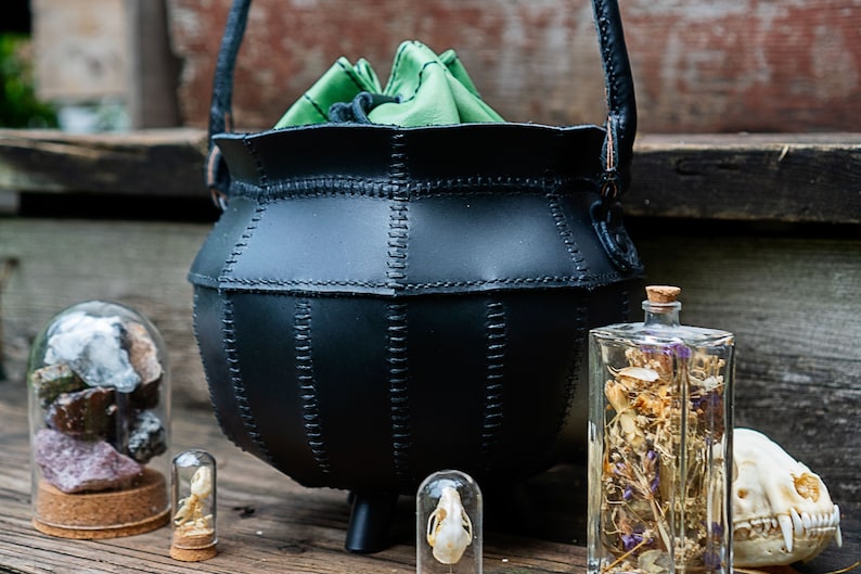 PDF Pattern Leather Cauldron Purse - Etsy