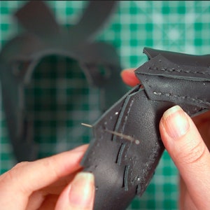 PDF Pattern Leather Raven Head Wall Mount - Etsy