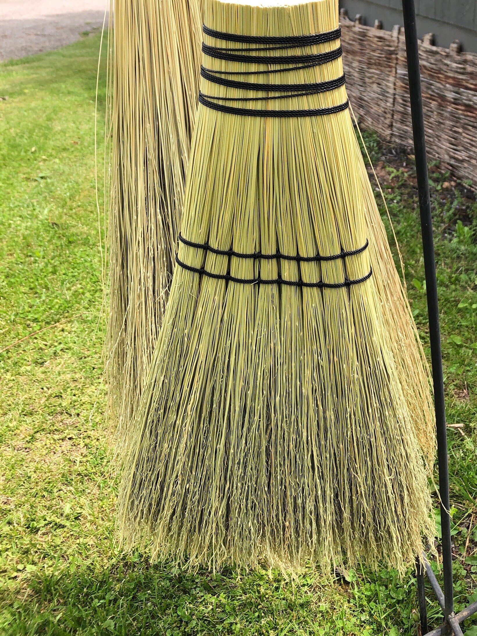 Kitchen Broom, Style, Hawk Tail Style, Primitive Wood Handle; Eco ...