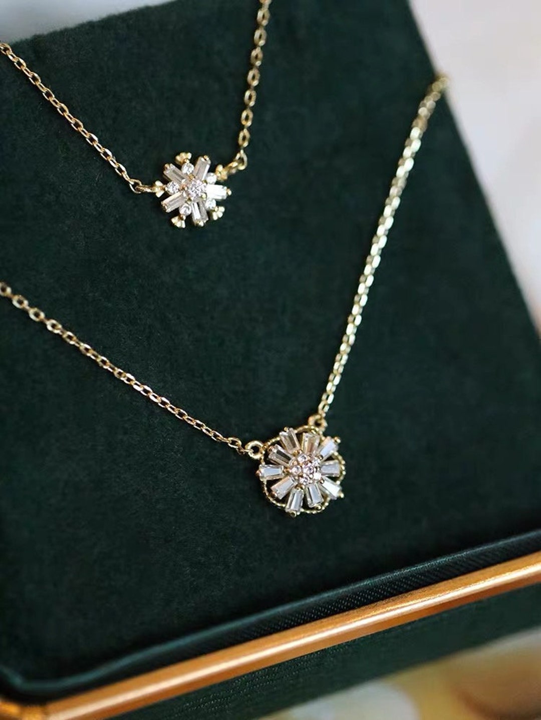 Christmas Snowflake Necklace, Diamond Snowflake Pendant Necklace ...
