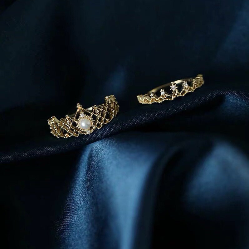 Crown Wedding Band Dainty Crown Matching Wedding Ring | Etsy