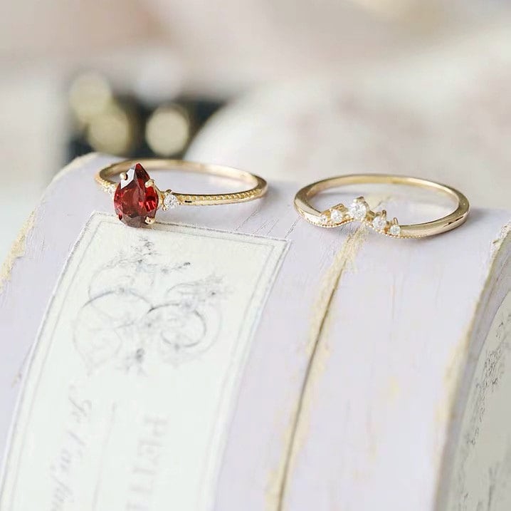 Teardrop Garnet Ring Bridal Ring Set Garnet Ring Set Dainty | Etsy