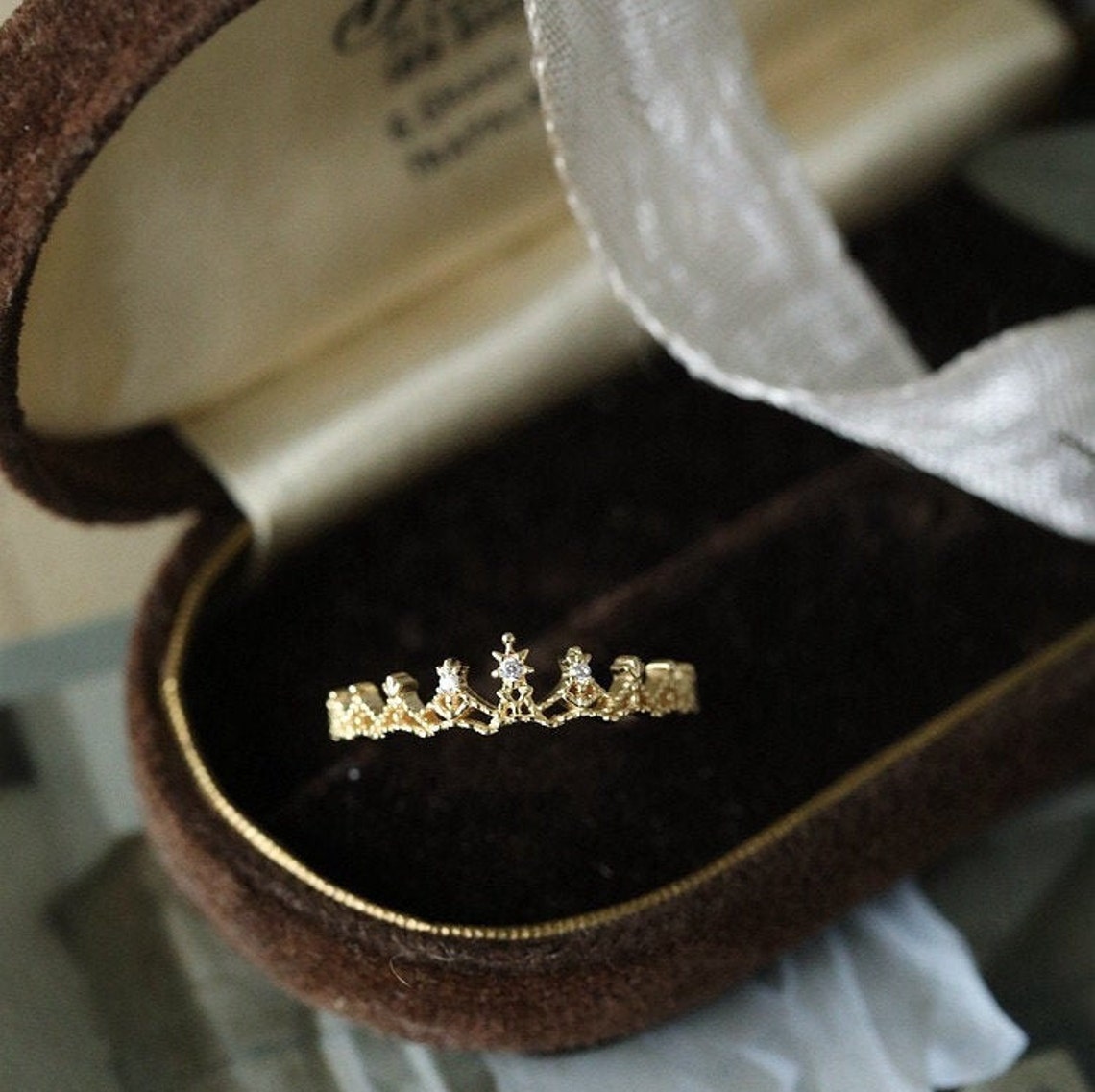 Crown Wedding Band, Dainty Crown Matching Wedding Ring, Vintage Tiara ...