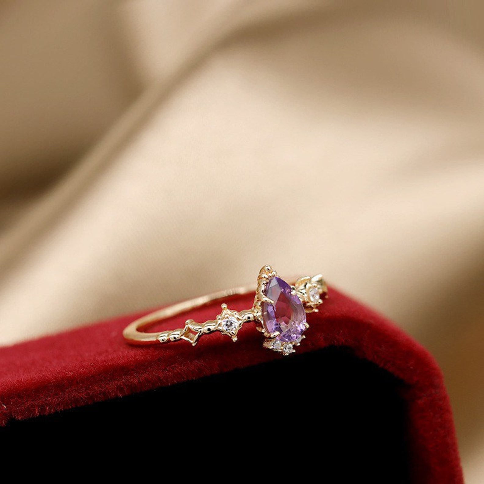 Teardrop Amethyst Ring, Amethyst Engagement Ring, Pear Amethyst Wedding ...