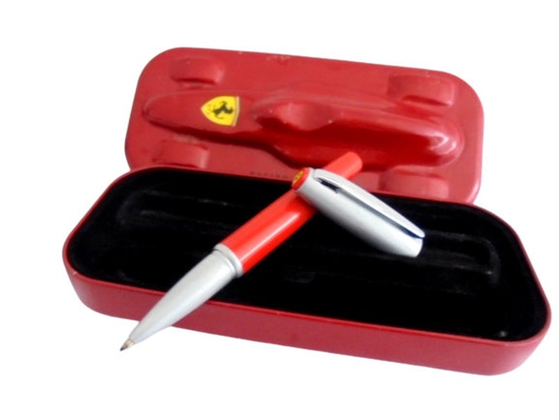 FERRARI Ball Pen F1 Barrel Lacque in Red Color and Cap in - Etsy