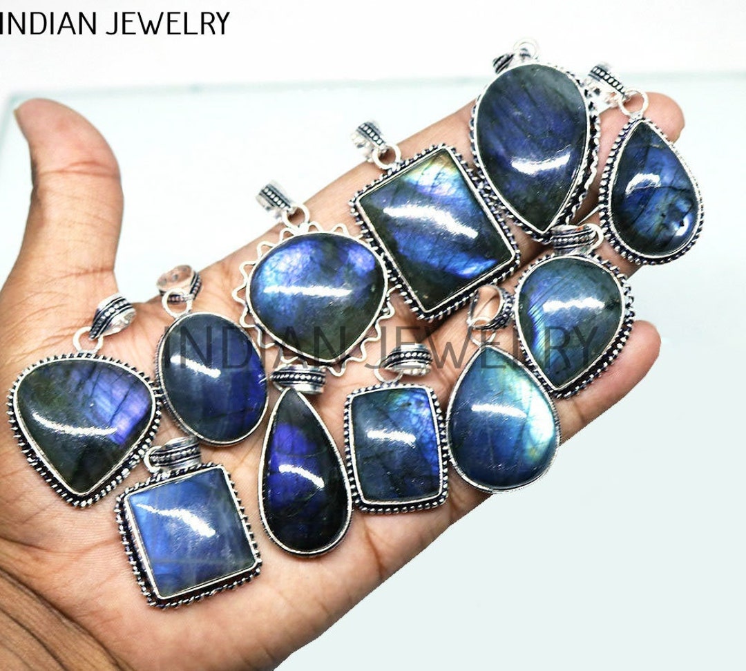 Natural Blue Labradorite Gemstone Pendant / Blue Labradorite Pendant ...