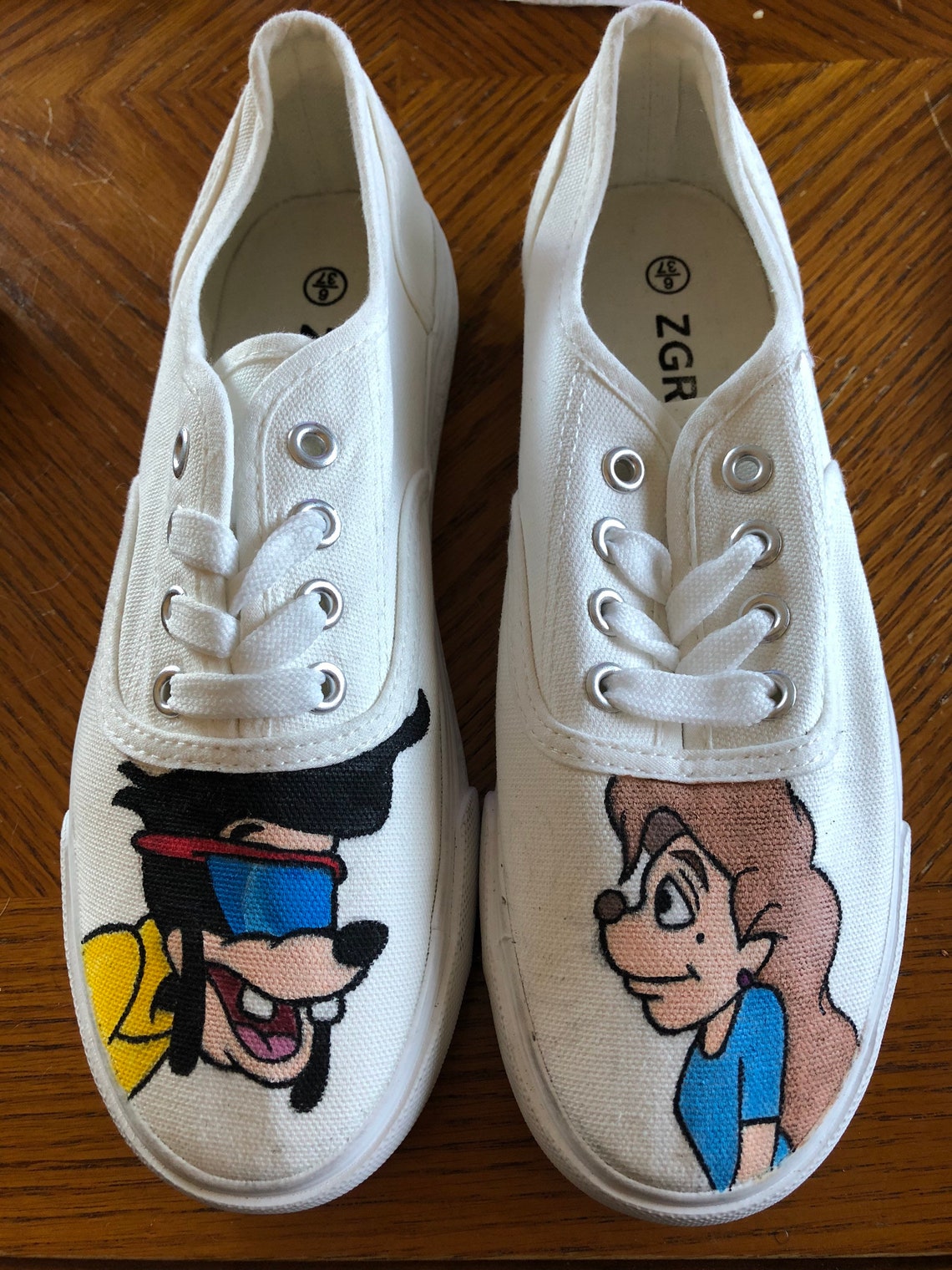 Goofy movie shoes / custom shoes / Disney shoes / custom goofy | Etsy