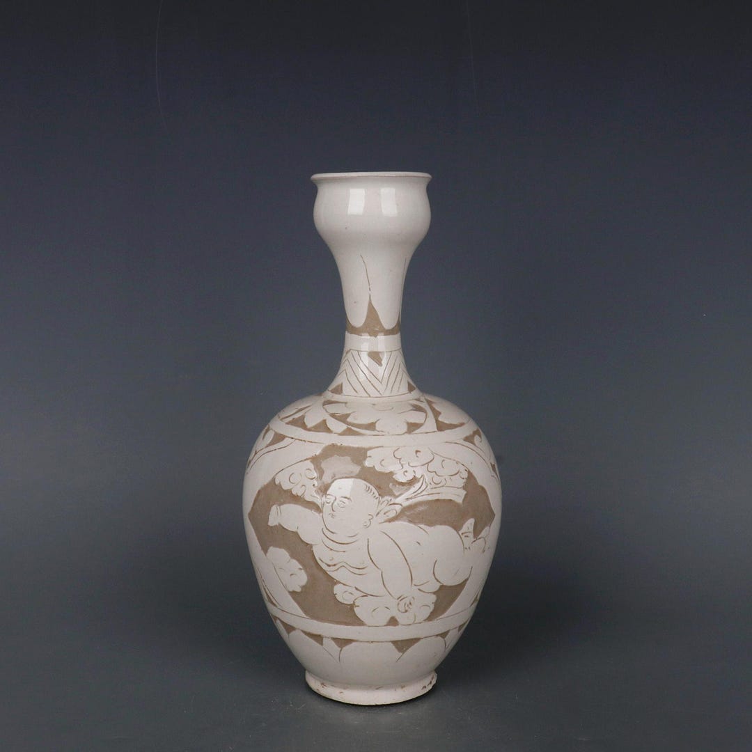 Chinese Vintage Porcelain Vase,cizhou Ware White Glaze Porcelain Garlic ...