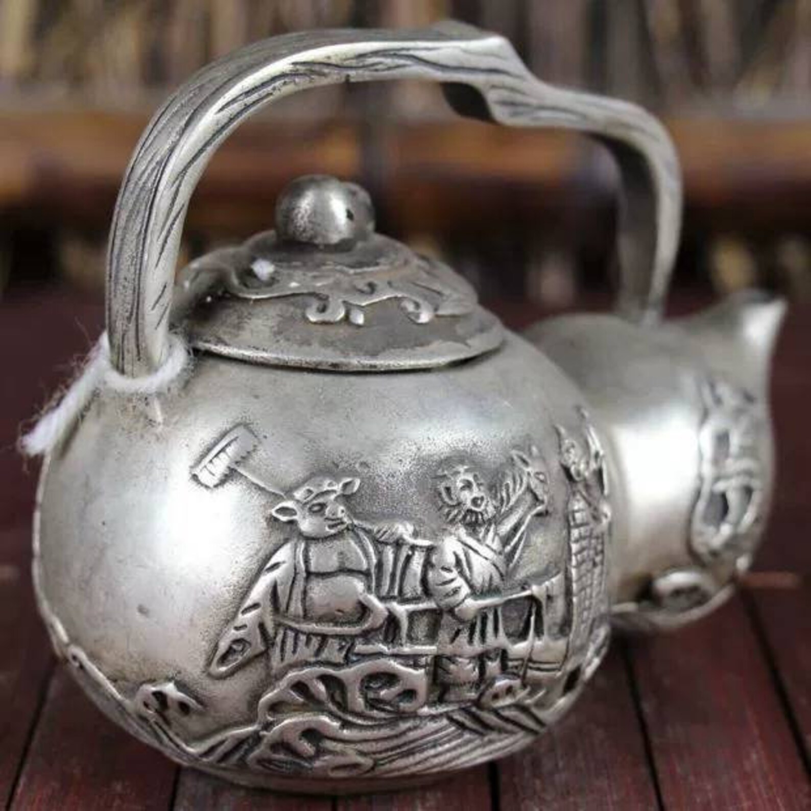 Chinese Antique Brass Carved Gourd Teapot Ming Dynasty Xuande Marked ...