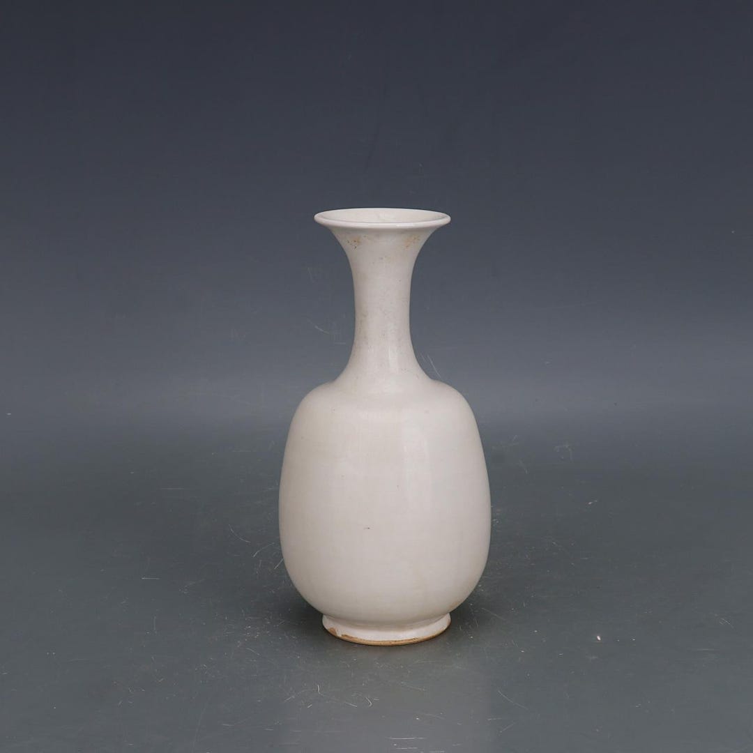 Vintage Chinese Xing Ware Vase: White Glaze Ceramic Bottle - Etsy