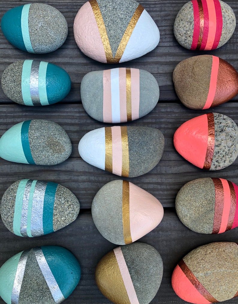 Set of 5 Hand Painted Stones Decorative Stones Art Display Coffee Table ...