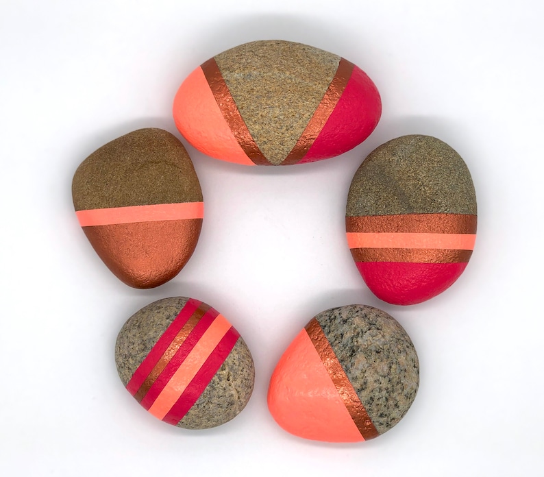 Set of 5 Hand Painted Stones Decorative Stones Art Display Coffee Table ...