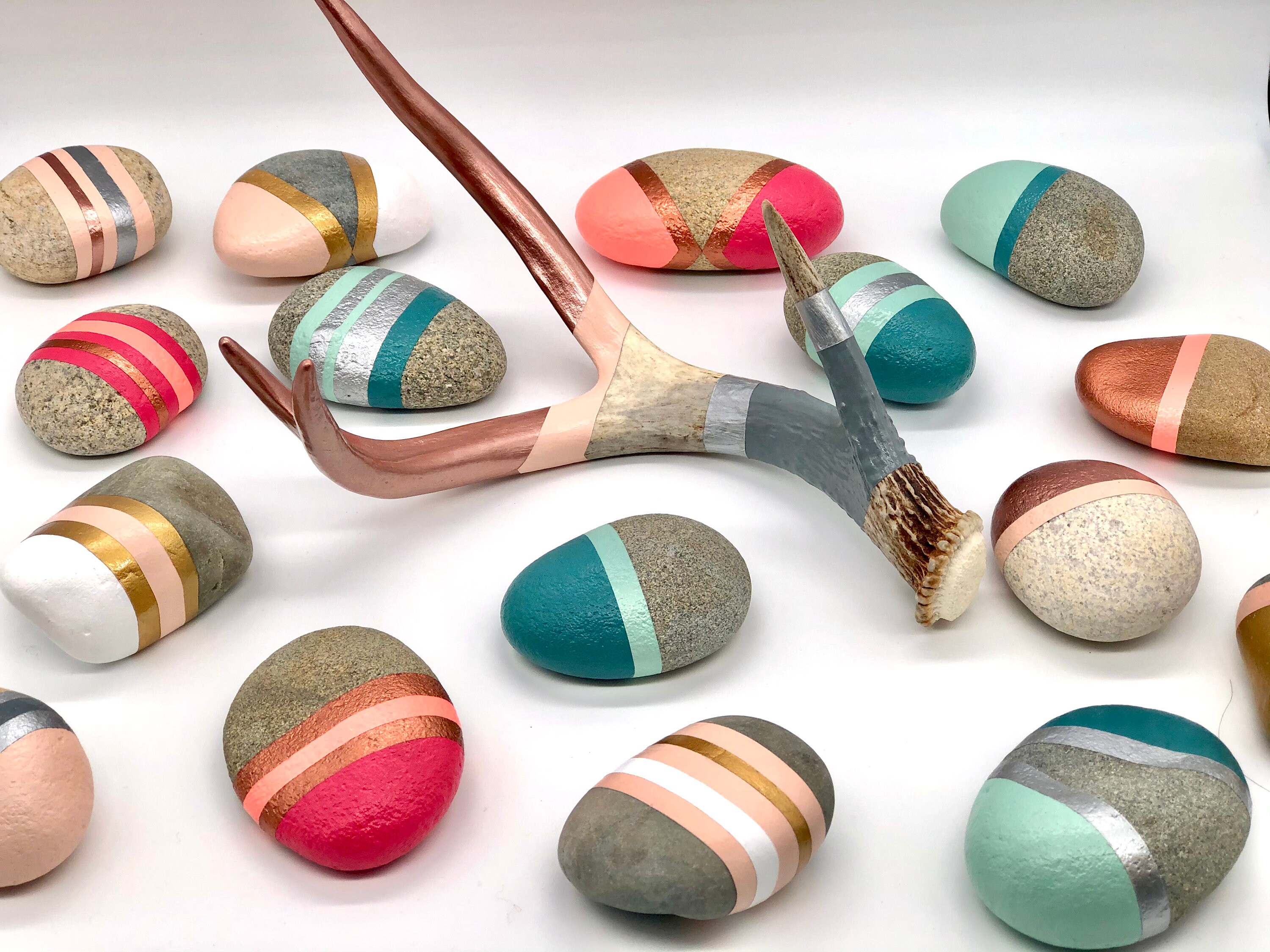 Set of 5 Hand Painted Stones-decorative Stones-art - Etsy