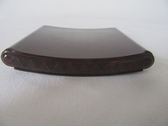 Curved bakelite cigarette case,holder.Slide opener.De… - Gem
