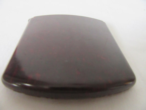 Curved bakelite cigarette case,holder.Slide opener.De… - Gem