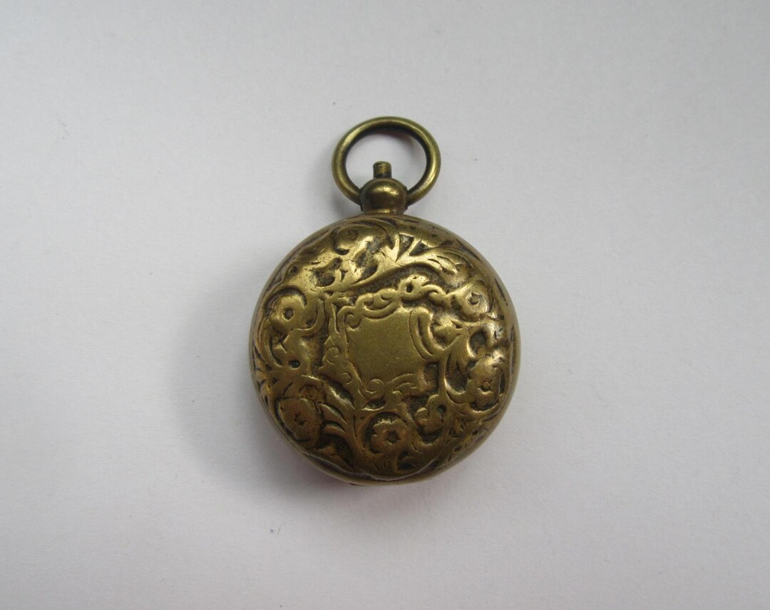 Antique Sovereign Holder Antique Queen Victoria Young Head Sovereign ...