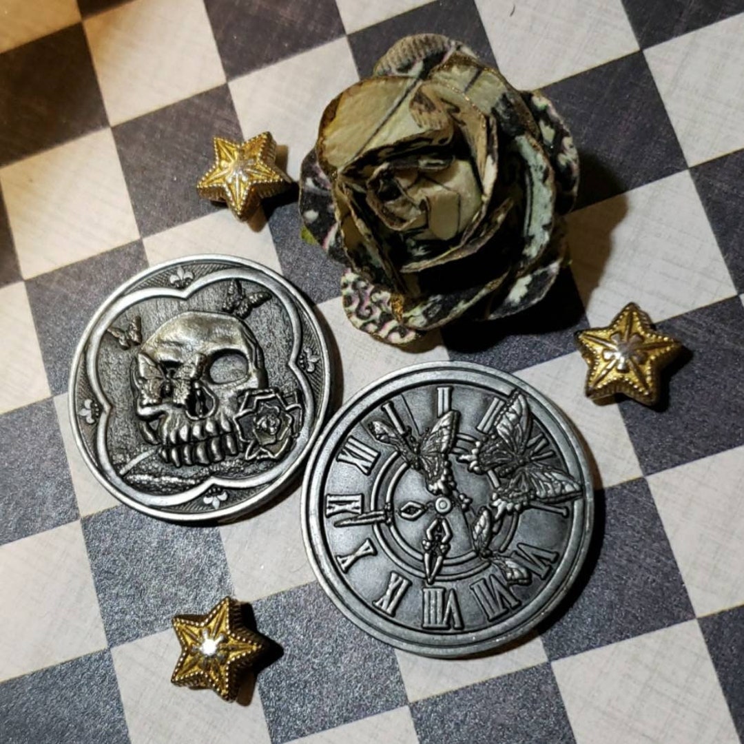 Momento Mori Clock Coin - Etsy