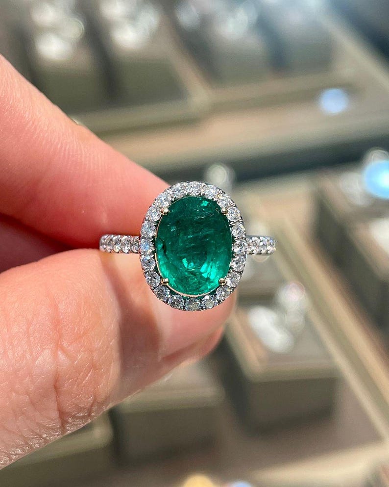 Gorgeous Emerald Ring Beautiful Oval Cut Emerald Stone Ring 925 ...