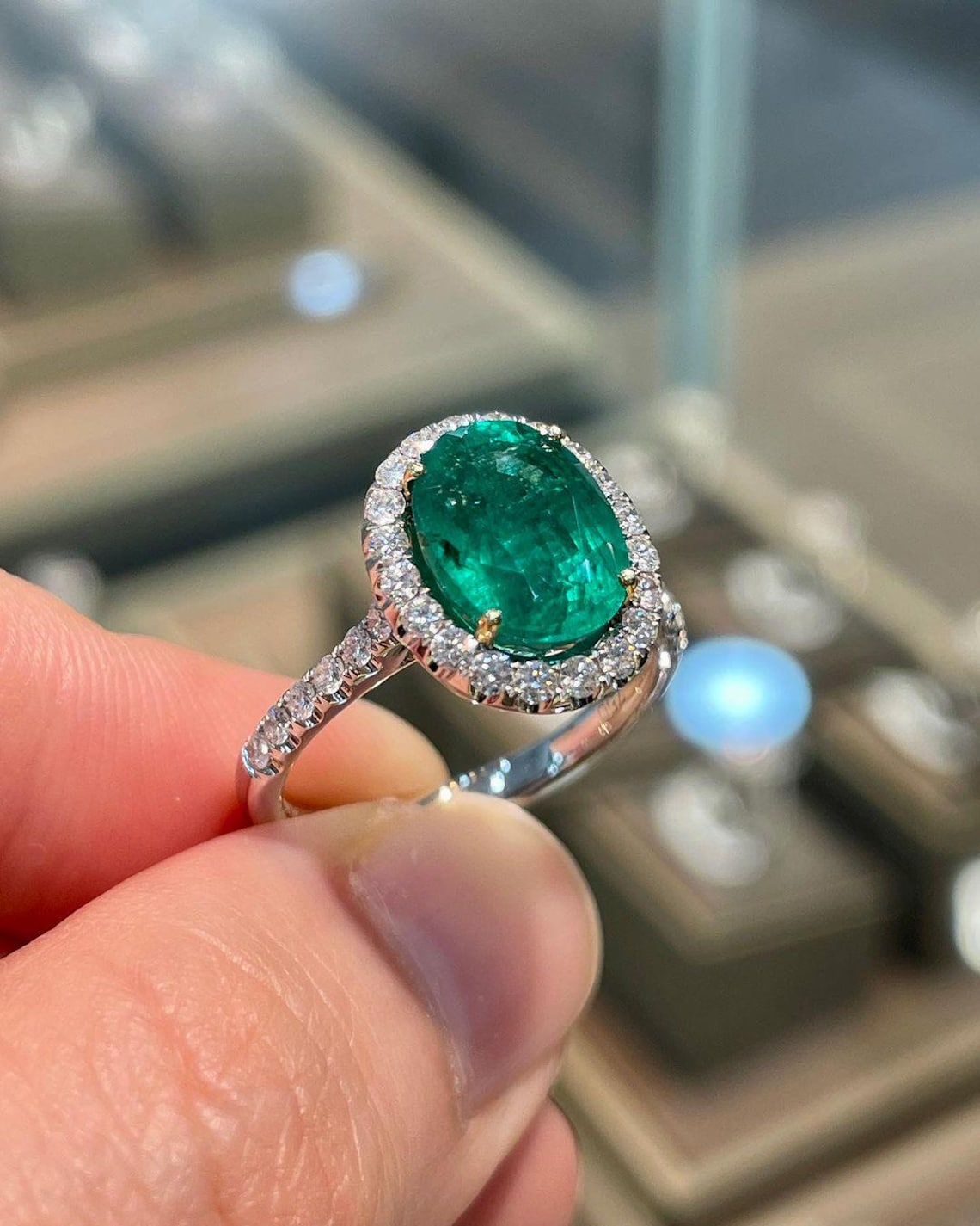 Gorgeous Emerald Ring Beautiful Oval Cut Emerald Stone Ring 925 ...